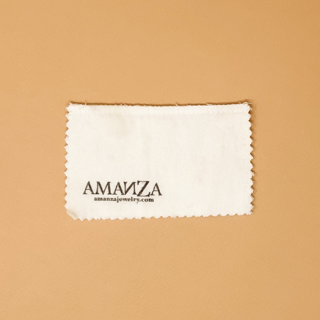 ALEZZA BOLD CHAIN – AMANZA Jewelry